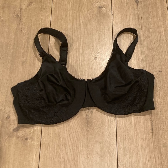 Olga | Intimates & Sleepwear | Size 4d Bra | Poshmark